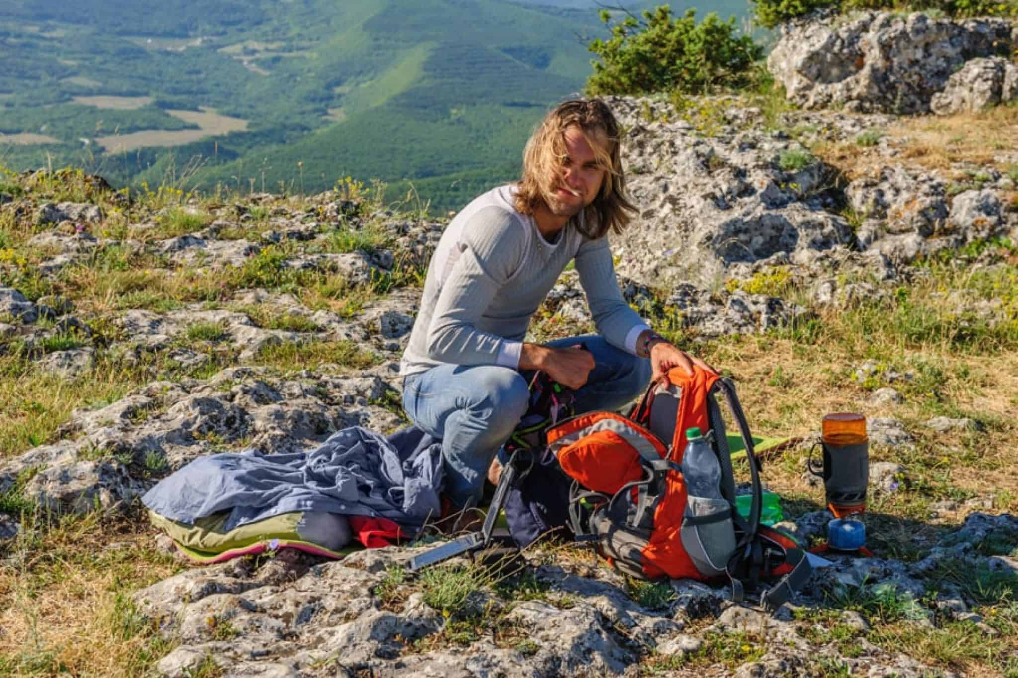 How To Layer Clothes For Hiking | The 3 Layer System