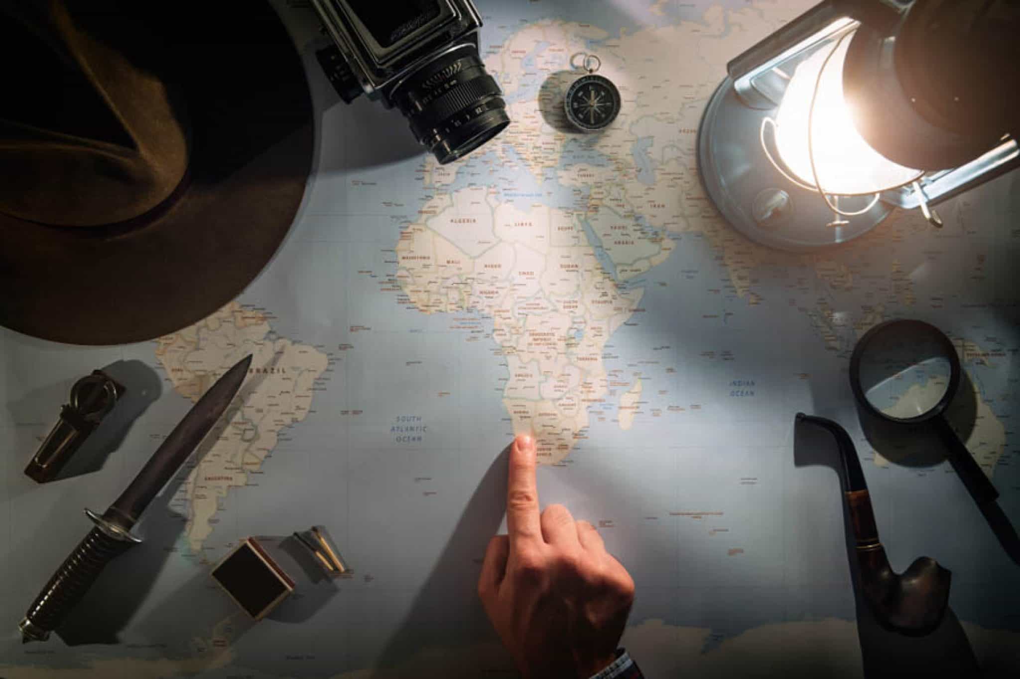 How To Use A Watch As A Compass At Night And 8 Compass Alternatives