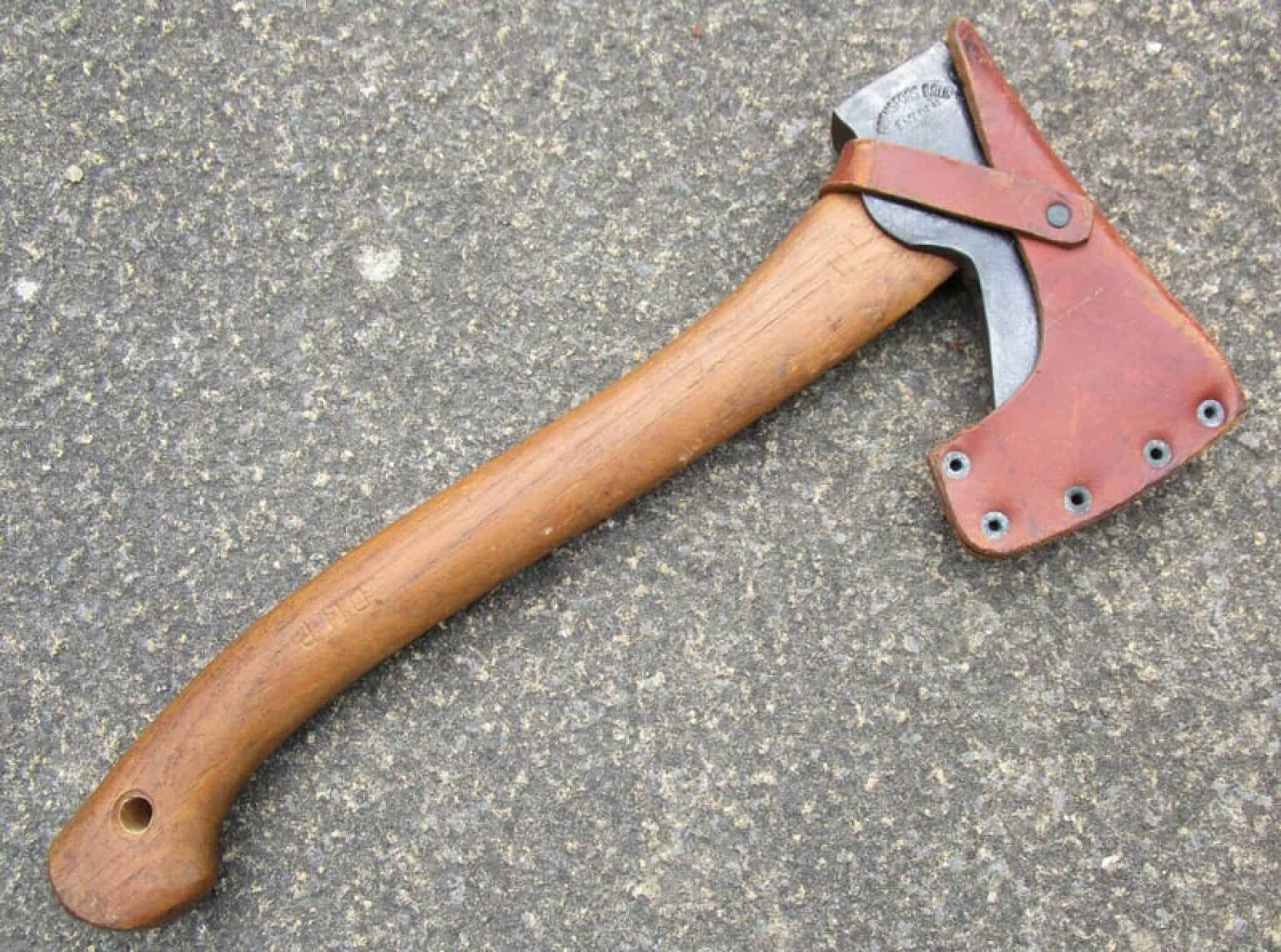 9 Best Axe Sheaths 2025 | Leather Hatchet And Axe Covers