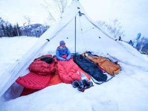 9 Best Winter Sleeping Pads For Cold Weather In 2023 | High R-Values