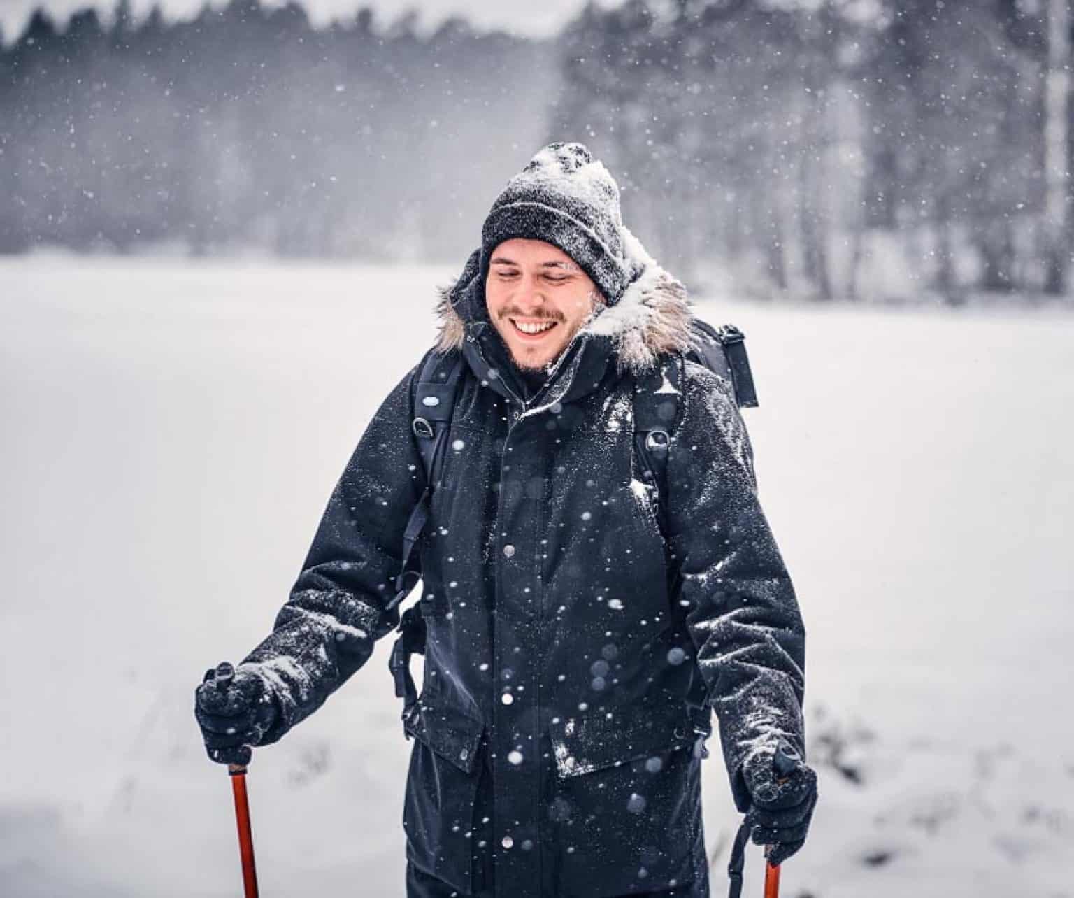 How Tight Should A Winter Jacket Be? 7 Easy Ways To Know