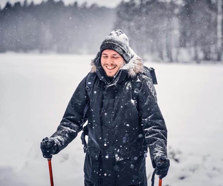 How Tight Should A Winter Jacket Be? 7 Easy Ways To Know